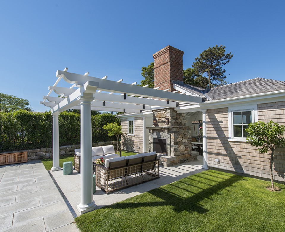 Starbuck Neck Pool House | Andrew A Flake Inc